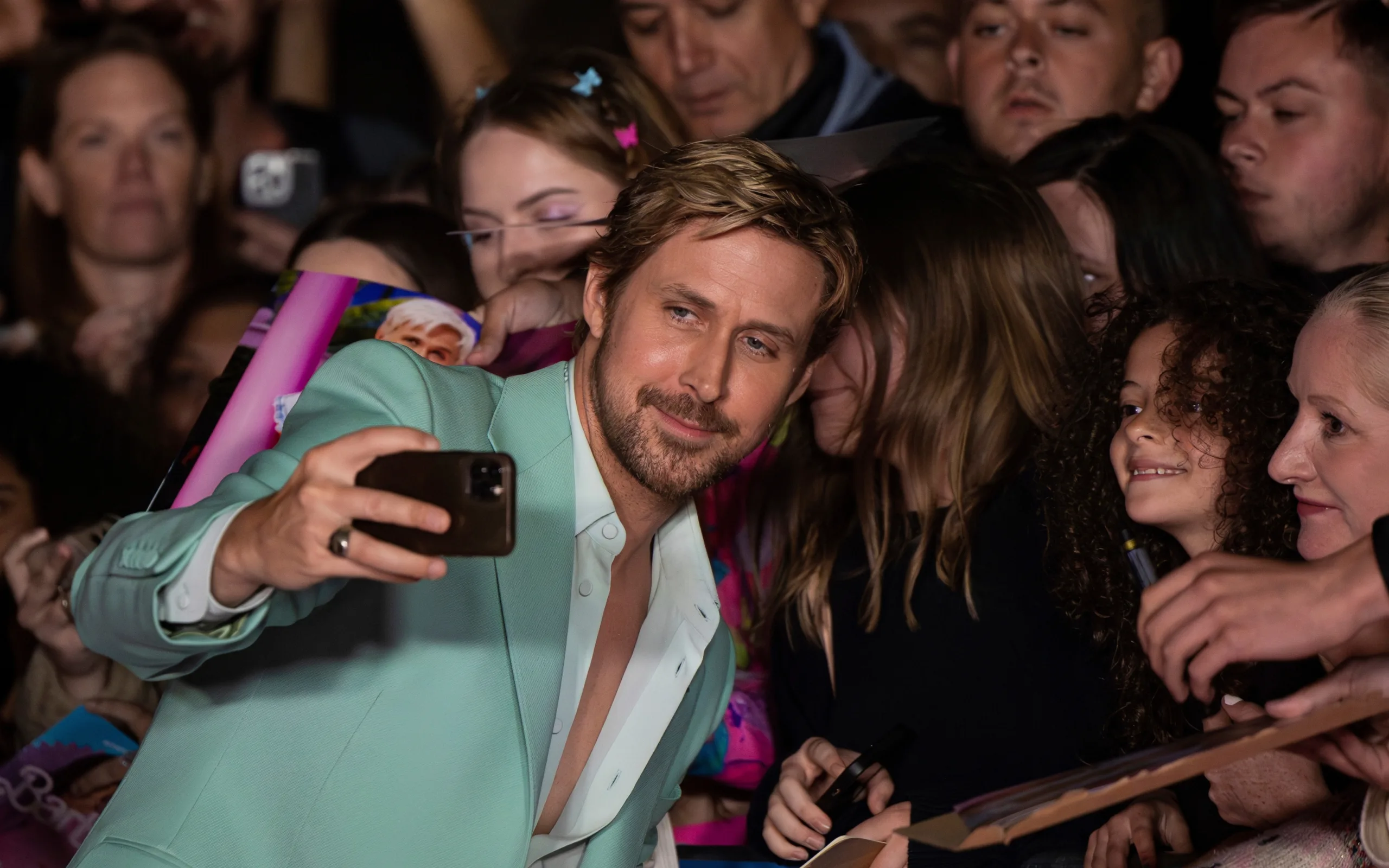 Ο έρωτας στα χρόνια του ΑΙ: «Σχέσεις» με bots-celebrities - Aπό τον ...